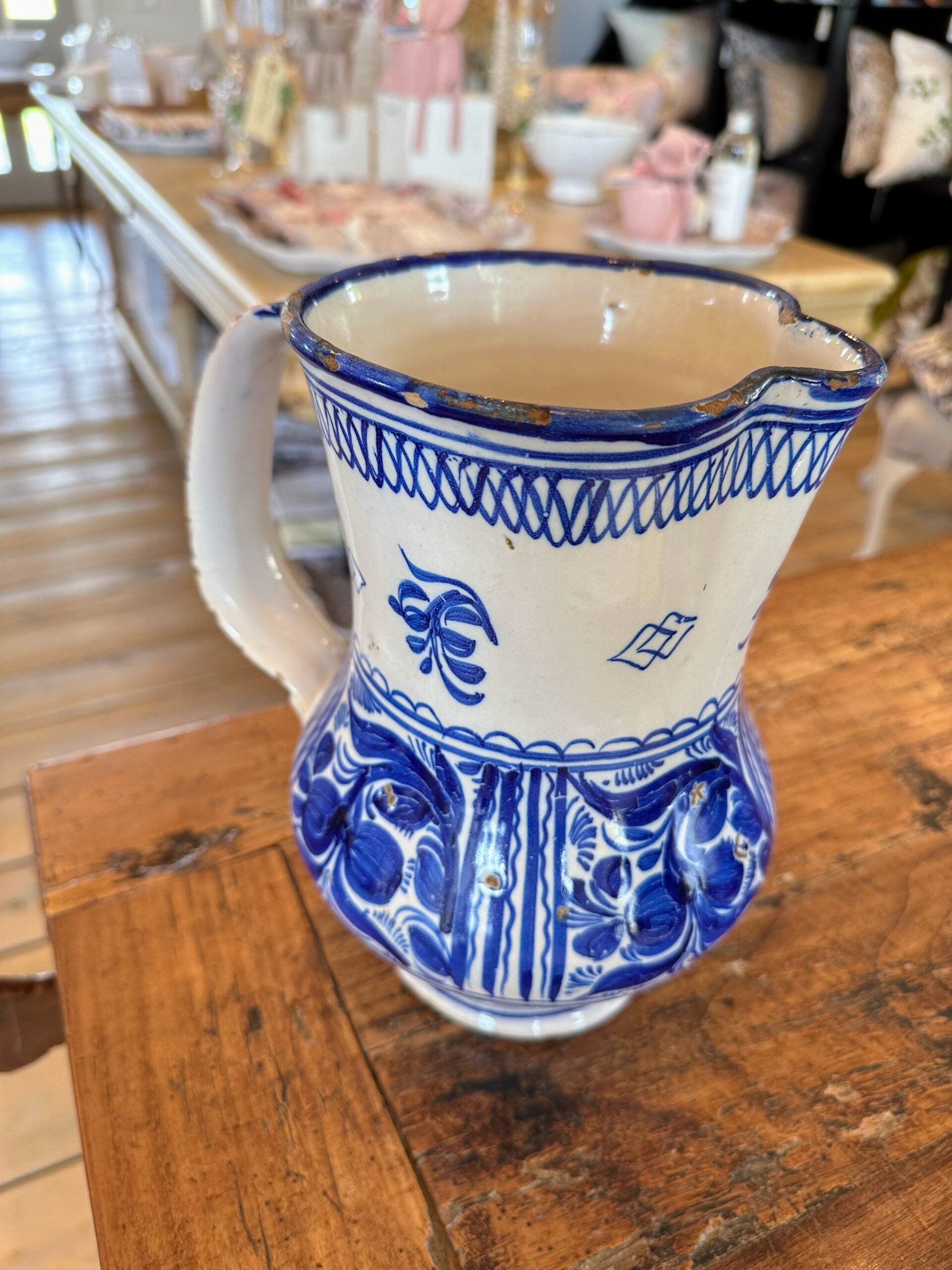 Manises Water Pitcher from Valencia, Spain